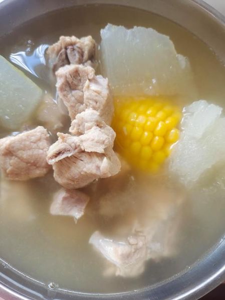 冬瓜玉米排骨汤高压锅多久_高压锅炖汤技巧-第1张图片-山城妙识