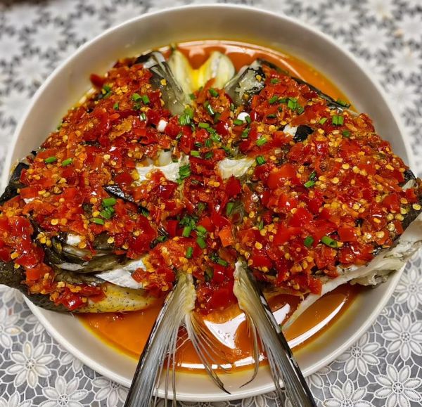 剁椒鱼头怎么做才入味_剁椒鱼头用什么鱼头最好-第1张图片-山城妙识 剁椒鱼头怎么做才入味_剁椒鱼头用什么鱼头最好-第1张图片-山城妙识