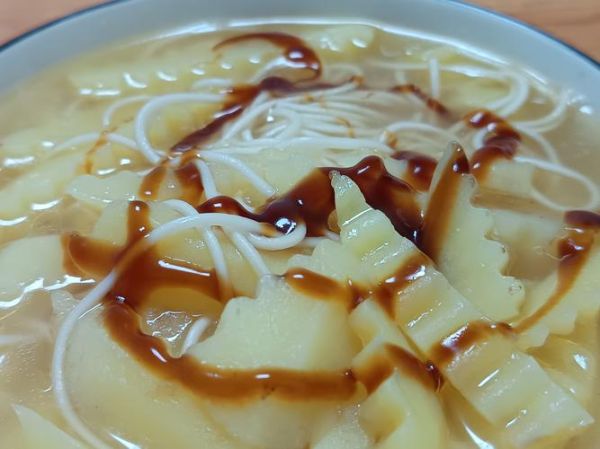 土豆鸡蛋面条怎么做好吃_家常土豆鸡蛋面做法-第3张图片-山城妙识 土豆鸡蛋面条怎么做好吃_家常土豆鸡蛋面做法-第3张图片-山城妙识