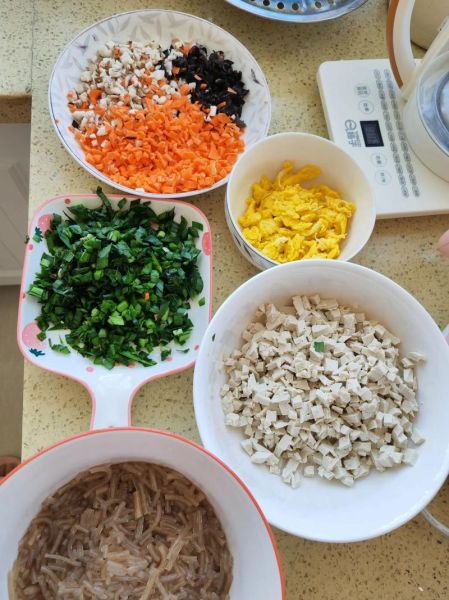 菜包子怎么做_菜包子蒸多久才熟-第3张图片-山城妙识