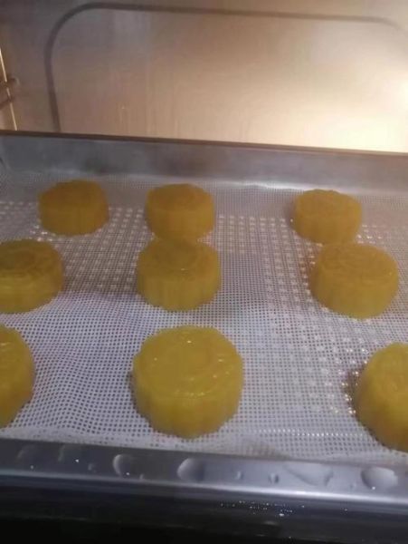 月饼怎么做_传统月饼做法视频教程-第3张图片-山城妙识