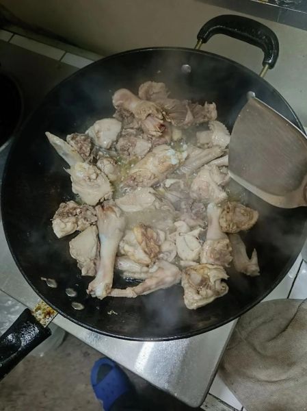 烧鸡的做法_烧鸡配方视频教程-第3张图片-山城妙识