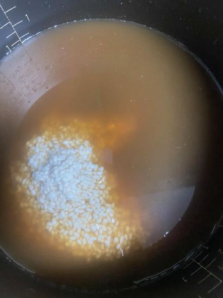 乌米饭叶子是什么_乌饭叶怎么选-第2张图片-山城妙识 乌米饭叶子是什么_乌饭叶怎么选-第2张图片-山城妙识