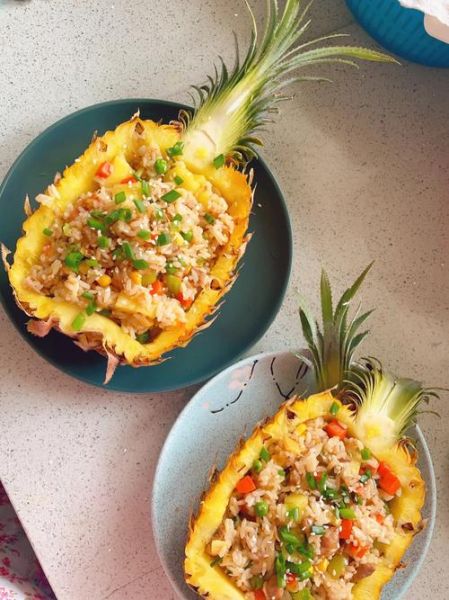 菠萝饭怎么做好吃_菠萝饭做法窍门-第3张图片-山城妙识