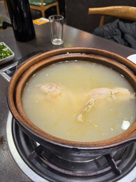 老鸭汤放什么配菜_老鸭汤配菜有哪些-第3张图片-山城妙识