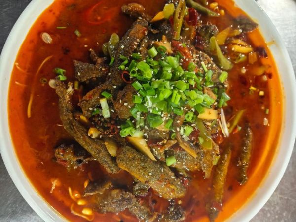 红烧泥鳅怎么做_泥鳅红烧要不要焯水-第2张图片-山城妙识