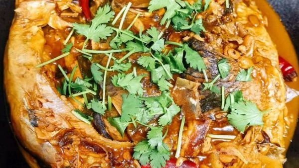 炖杂鱼的做法_家常炖杂鱼怎么做好吃-第2张图片-山城妙识