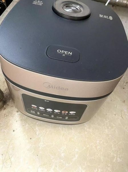 美的电饭煲多少钱一台_美的电饭煲哪款性价比高-第3张图片-山城妙识 美的电饭煲多少钱一台_美的电饭煲哪款性价比高-第3张图片-山城妙识