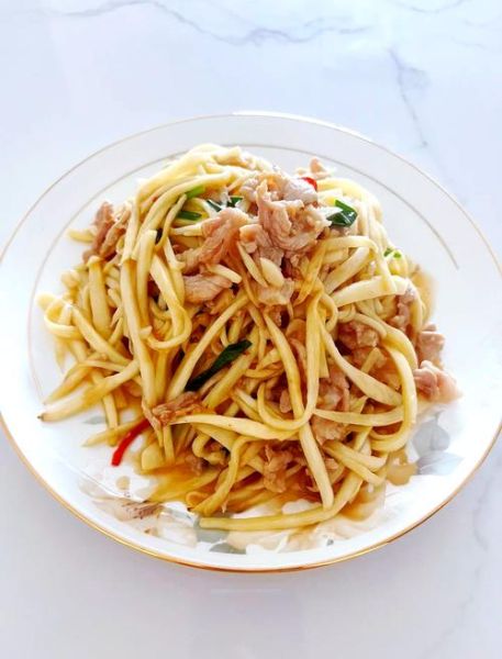 茭白和什么菜搭配最好_茭白炒什么最鲜美-第2张图片-山城妙识 茭白和什么菜搭配最好_茭白炒什么最鲜美-第2张图片-山城妙识