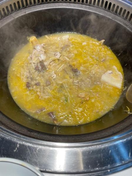 酸菜白肉怎么做_酸菜白肉家庭版做法-第1张图片-山城妙识