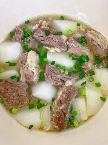 牛肋骨煲汤怎么做好喝_牛肋骨煲汤放什么配料-第2张图片-山城妙识