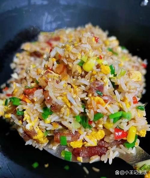 蛋炒饭图片真实_蛋炒饭怎么做才金黄-第1张图片-山城妙识