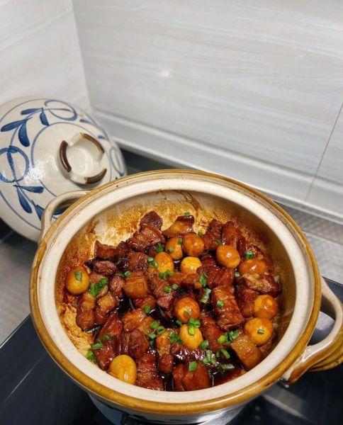 砂锅炖肉怎么做_砂锅炖肉用什么肉最好-第1张图片-山城妙识 砂锅炖肉怎么做_砂锅炖肉用什么肉最好-第1张图片-山城妙识