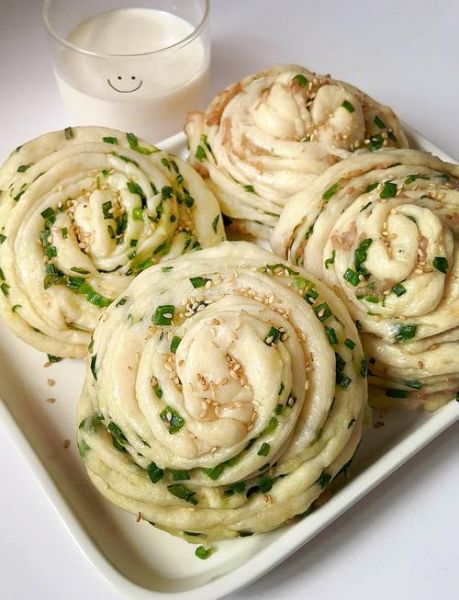 自制花卷馒头怎么做_花卷馒头做法步骤详解-第1张图片-山城妙识