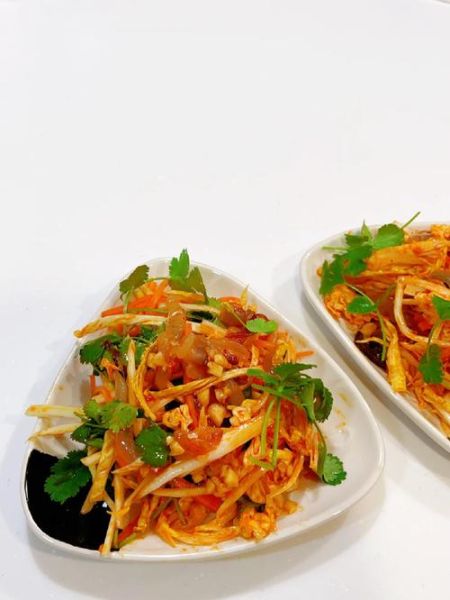 白菜心拌海蜇皮怎么做好吃_白菜心拌海蜇皮热量高吗-第3张图片-山城妙识