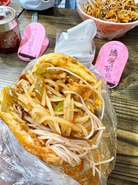 饼夹菜怎么做好吃_饼夹菜的家常做法-第1张图片-山城妙识