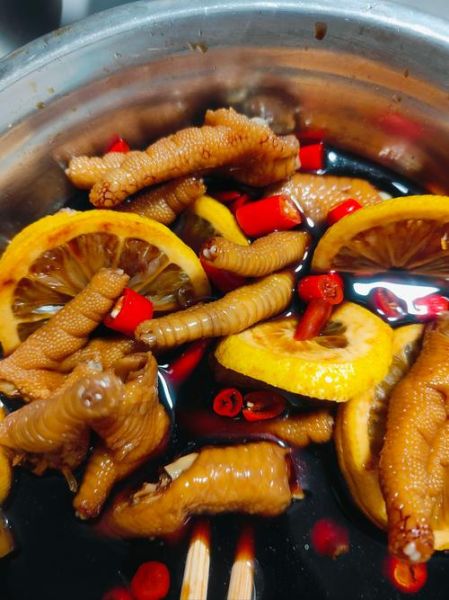 泡椒凤爪怎么做才入味_泡椒凤爪焯水几分钟-第3张图片-山城妙识 泡椒凤爪怎么做才入味_泡椒凤爪焯水几分钟-第3张图片-山城妙识