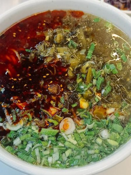 酸菜面怎么做_酸菜面步骤图-第1张图片-山城妙识