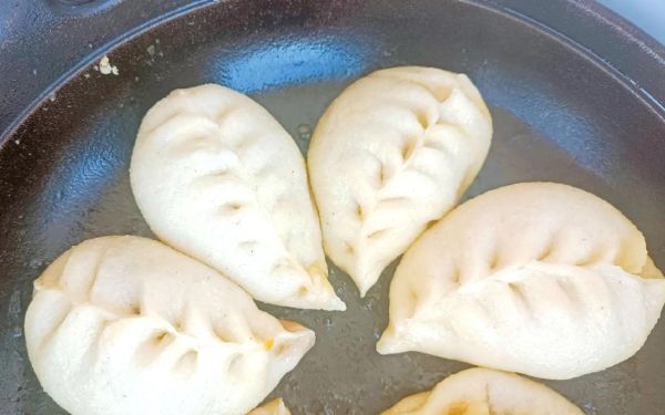 雪里蕻包饺子怎么做_雪里蕻饺子馅怎么调才香-第2张图片-山城妙识