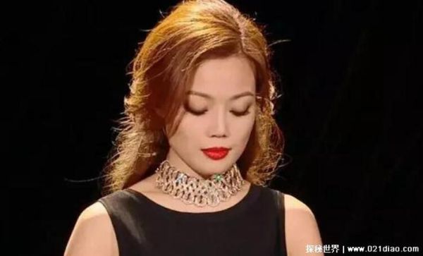 容祖儿夹断春卷技巧_春卷怎么夹才不断-第3张图片-山城妙识