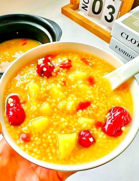 红枣小米粥怎么做_红枣小米粥的功效与禁忌-第1张图片-山城妙识