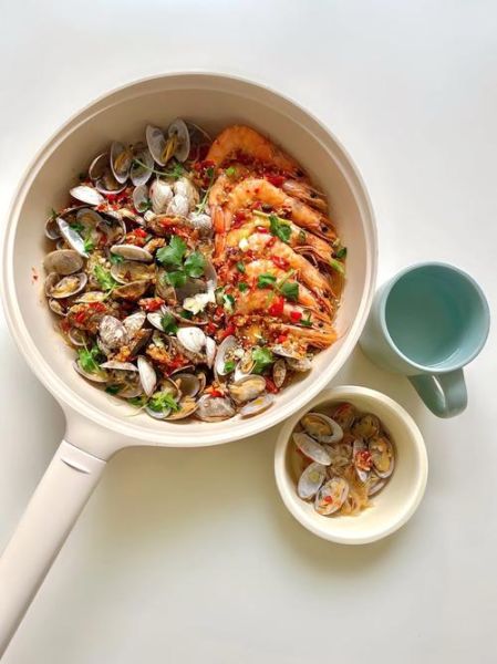 花甲粉丝煲怎么做_花甲粉丝煲家常做法-第1张图片-山城妙识 花甲粉丝煲怎么做_花甲粉丝煲家常做法-第1张图片-山城妙识