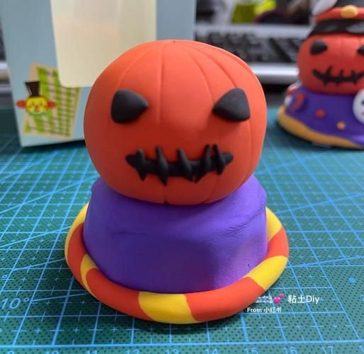彩泥南瓜灯怎么做_彩泥南瓜灯教程-第2张图片-山城妙识