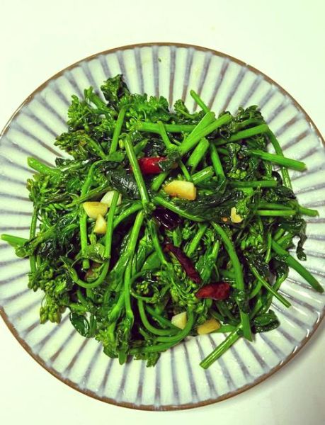 油菜怎么做好吃_油菜家常做法大全-第1张图片-山城妙识 油菜怎么做好吃_油菜家常做法大全-第1张图片-山城妙识