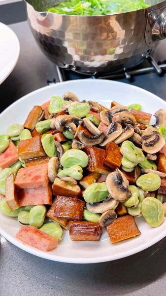 胡豆怎么炒好吃_胡豆的家常做法步骤-第3张图片-山城妙识