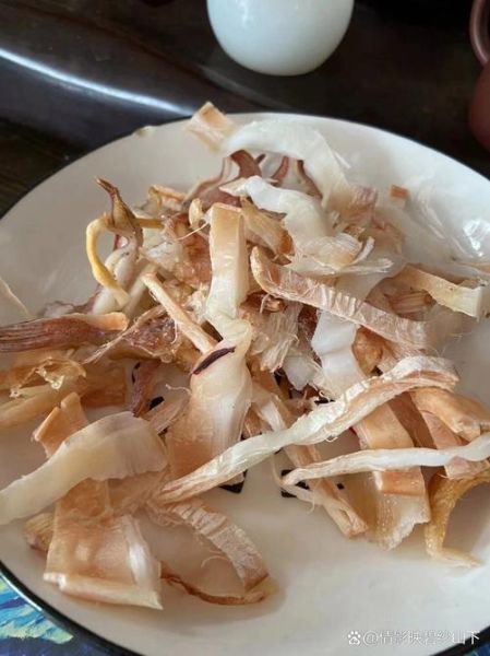 干鱿鱼丝怎么泡发_干鱿鱼丝最简单的做法-第2张图片-山城妙识