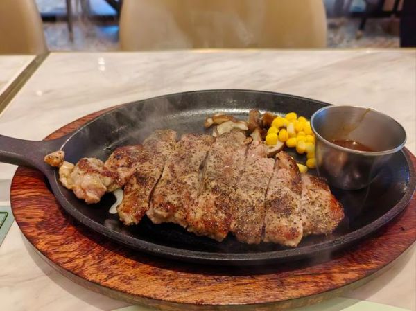 水果披萨怎么做_水果披萨烤箱温度时间-第1张图片-山城妙识 水果披萨怎么做_水果披萨烤箱温度时间-第1张图片-山城妙识