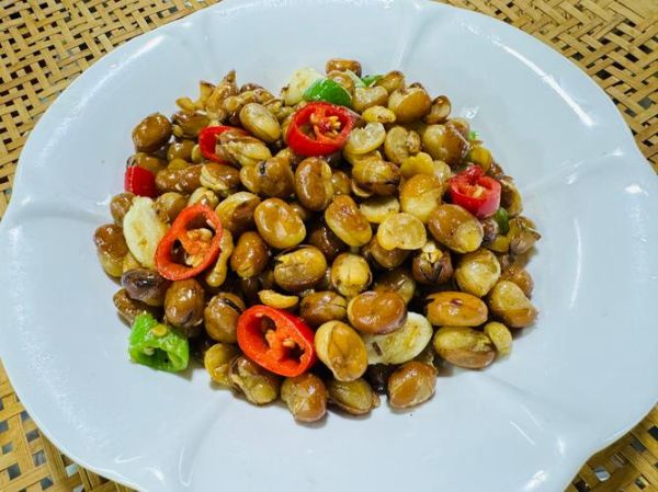 炒蚕豆怎么炒好吃_炒蚕豆的做法大全集-第1张图片-山城妙识 炒蚕豆怎么炒好吃_炒蚕豆的做法大全集-第1张图片-山城妙识