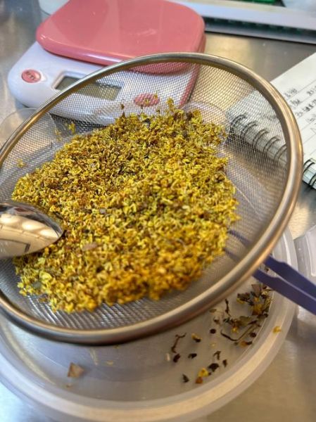 干桂花多少钱一斤_干桂花价格受哪些因素影响-第2张图片-山城妙识