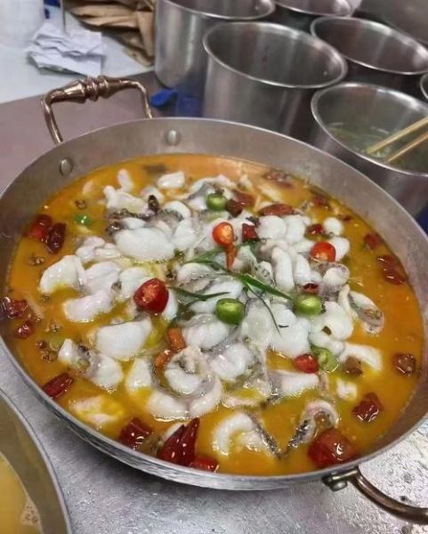 正宗火锅鱼怎么做_火锅鱼底料配方-第1张图片-山城妙识