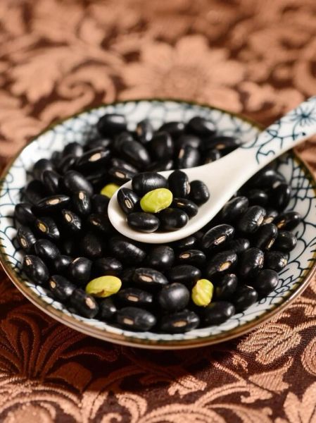绿心黑豆的功效与作用_绿心黑豆怎么吃最补肾-第1张图片-山城妙识