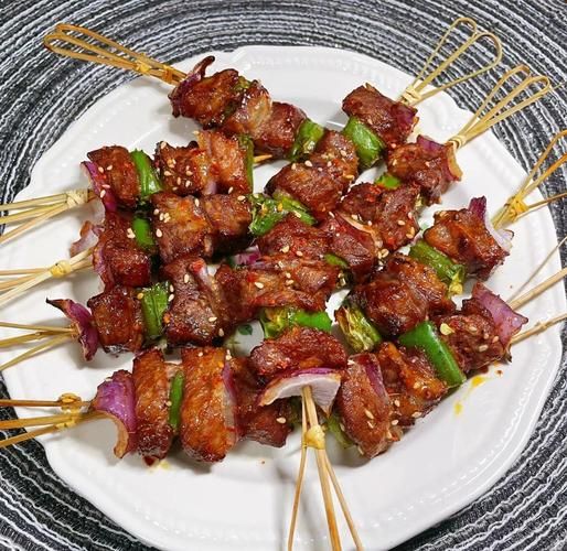 烤猪肉串怎么腌制_烤猪肉串腌制配方-第1张图片-山城妙识 烤猪肉串怎么腌制_烤猪肉串腌制配方-第1张图片-山城妙识