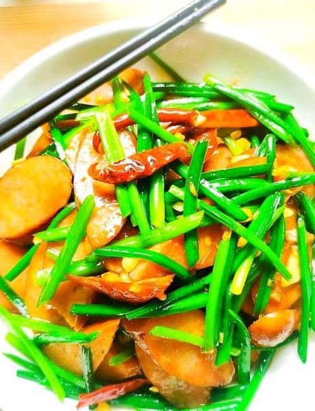 炒韭菜花怎么做好吃_韭菜花炒什么最香-第1张图片-山城妙识