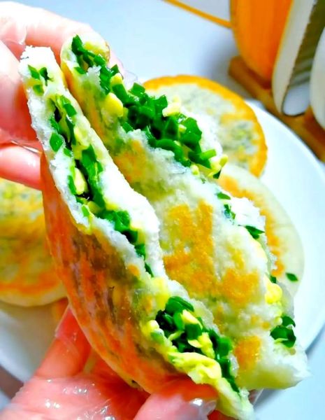 韭菜鸡蛋馅饼面怎么和_馅饼皮软而不破秘诀-第3张图片-山城妙识 韭菜鸡蛋馅饼面怎么和_馅饼皮软而不破秘诀-第3张图片-山城妙识