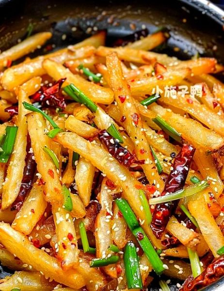 干煸香辣土豆怎么做_干煸香辣土豆家常做法-第1张图片-山城妙识