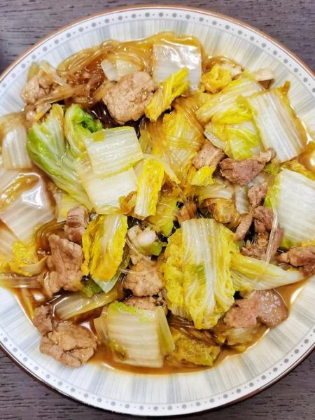 大白菜炖粉条怎么做好吃_大白菜炖粉条的家常做法-第2张图片-山城妙识