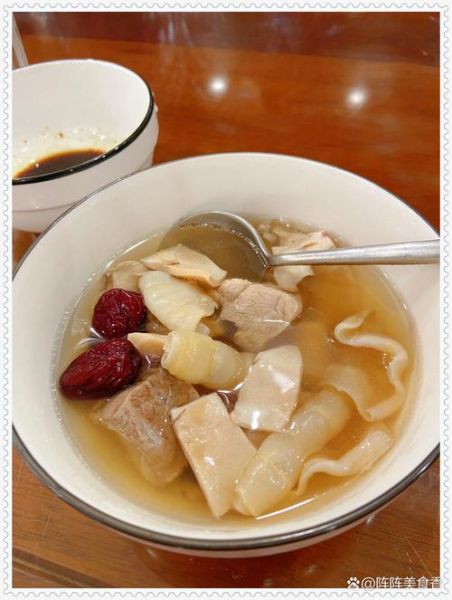 红枣鱼胶汤的做法_红枣鱼胶汤的功效与禁忌-第1张图片-山城妙识