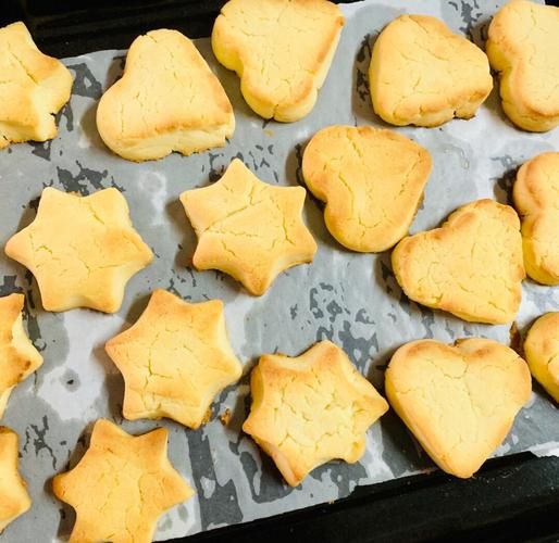 软曲奇饼干怎么做_为什么软曲奇不硬-第1张图片-山城妙识