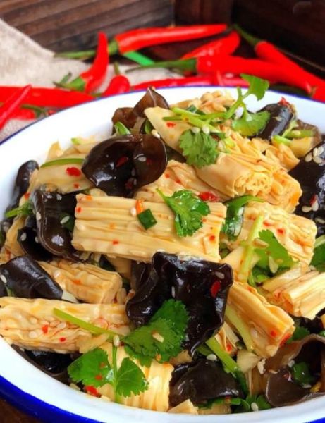 凉拌腐竹丝怎么做好吃_腐竹丝焯水几分钟-第1张图片-山城妙识 凉拌腐竹丝怎么做好吃_腐竹丝焯水几分钟-第1张图片-山城妙识