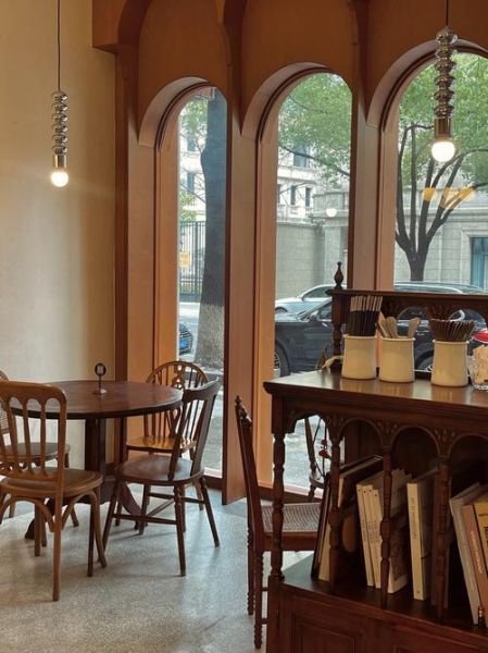 咖啡简餐复合餐厅加盟多少钱_加盟流程有哪些-第1张图片-山城妙识