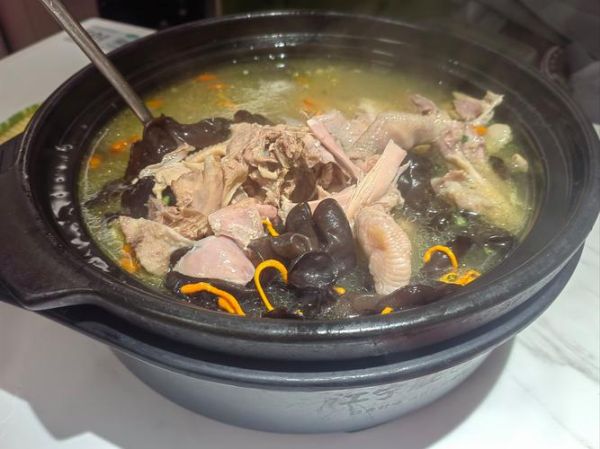 肚包鸡怎么做好吃_肚包鸡正宗做法视频-第2张图片-山城妙识 肚包鸡怎么做好吃_肚包鸡正宗做法视频-第2张图片-山城妙识