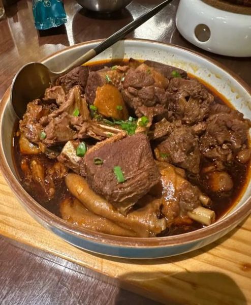 红烧鸭子用什么配菜_红烧鸭子配菜推荐-第3张图片-山城妙识