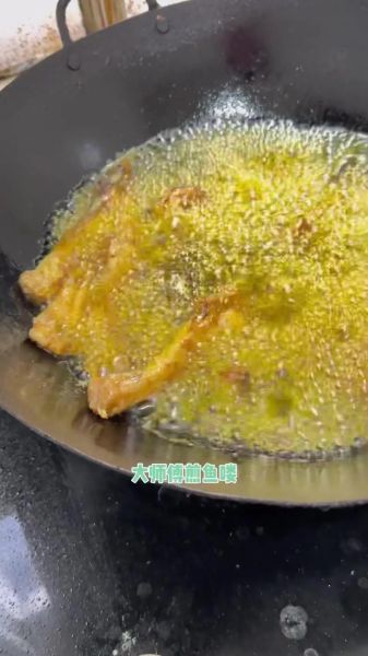炸过的鱼怎么做好吃又简单_炸鱼回锅技巧-第1张图片-山城妙识