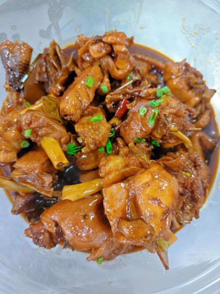 红烧鸡怎么烧才好吃_红烧鸡最正宗的做法-第2张图片-山城妙识