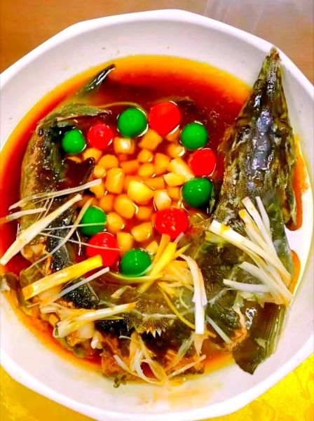 清蒸鲟鱼怎么做才鲜嫩_清蒸鲟鱼的家常做法窍门-第2张图片-山城妙识