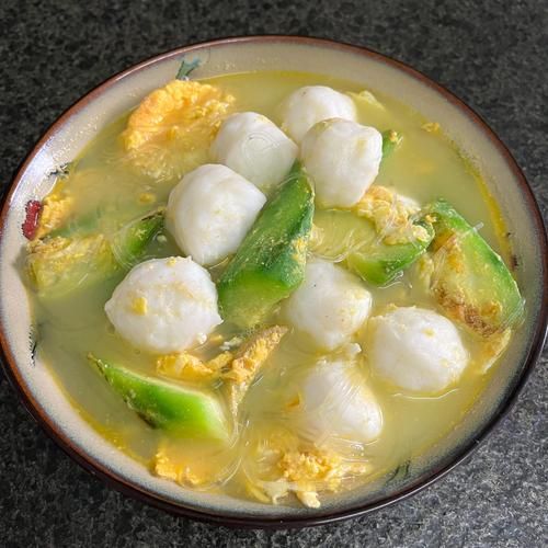 墨鱼鸡蛋汤怎么做_墨鱼鸡蛋汤的家常做法-第1张图片-山城妙识